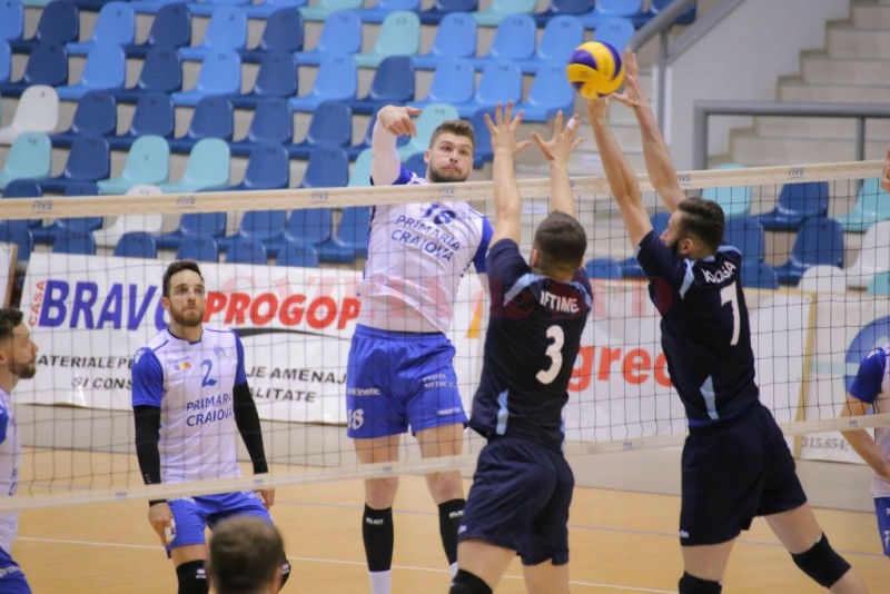 RAZVAN OLTEANU RAMANE LA SCM CRAIOVA! | JCI Craiova