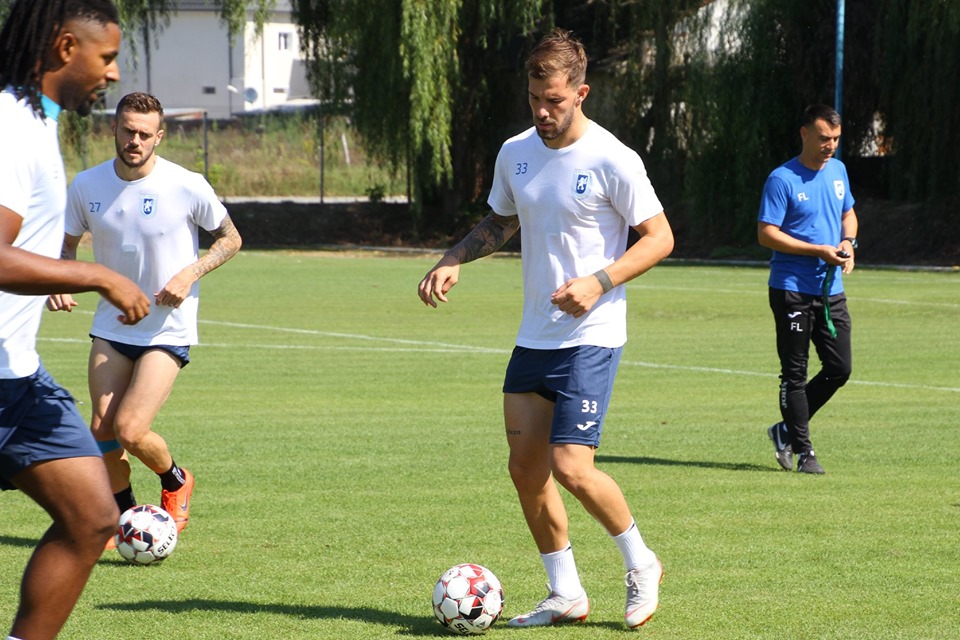 FOTBAL: MIHAI BALASA S-A ALATURAT LOTULUI OLTEAN | JCI Craiova