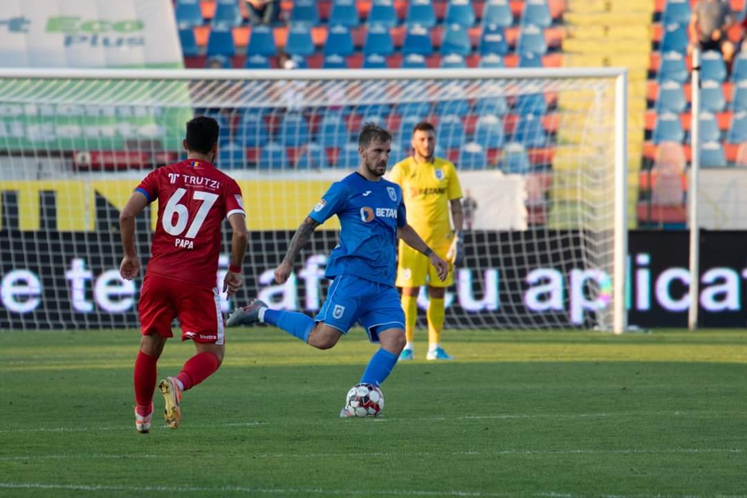 FOTBAL: MIHAI BALASA A DEBUTAT IN ALB-ALBASTRU | JCI Craiova